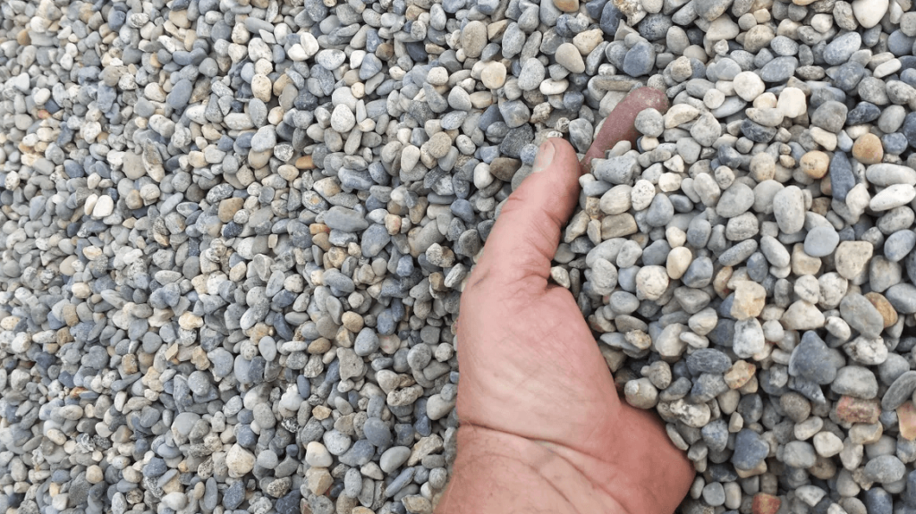 Pea Stone - Kevin's Landscaping